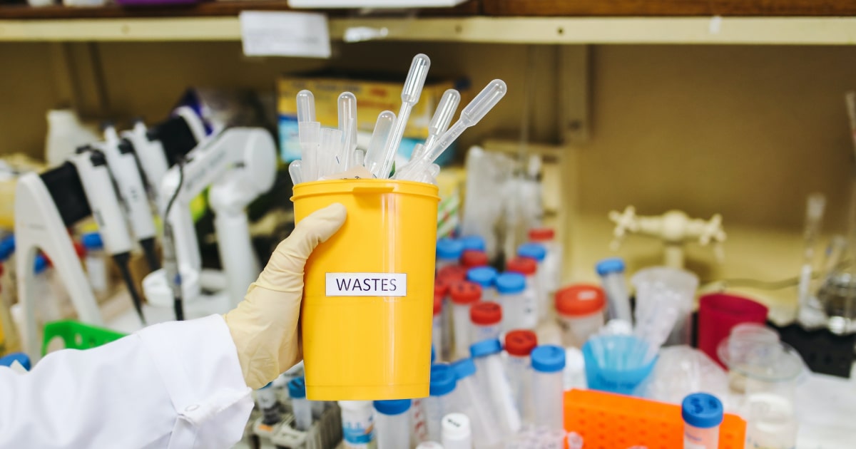 How to Develop an Efficient App for Waste Management and Recycling - XB ...